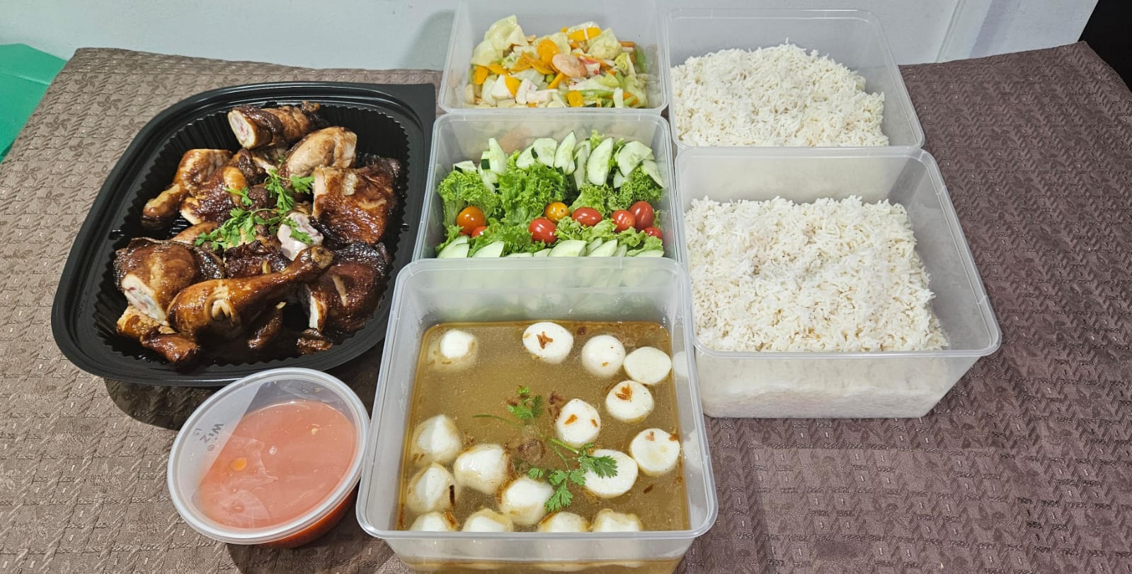 Chicken Rice Set | Serves 10 - 12 pax – Deli Frozen Food Pte Ltd