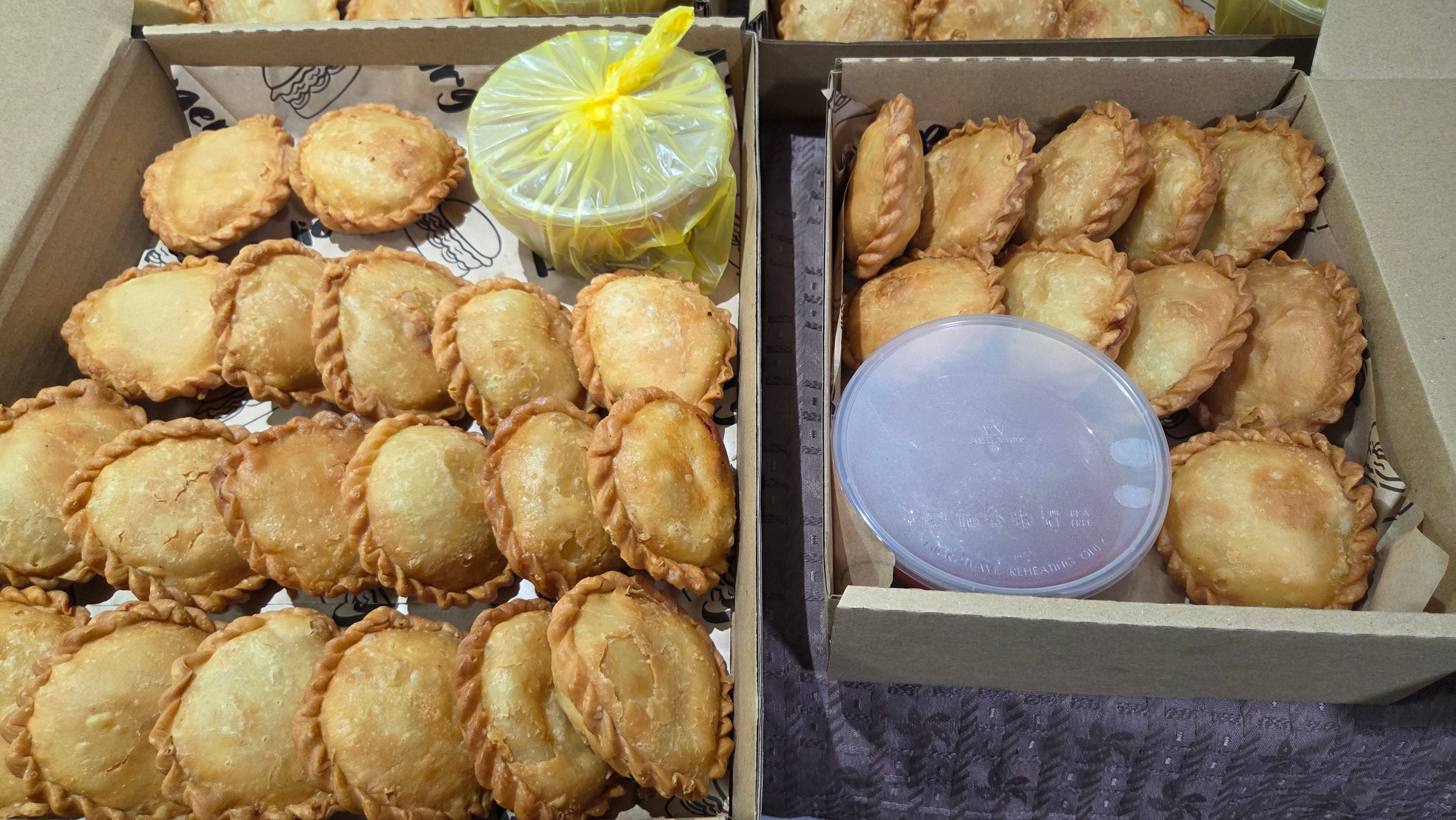 FRIED Roti Boyan | 10pcs per box – Deli Frozen Food Pte Ltd